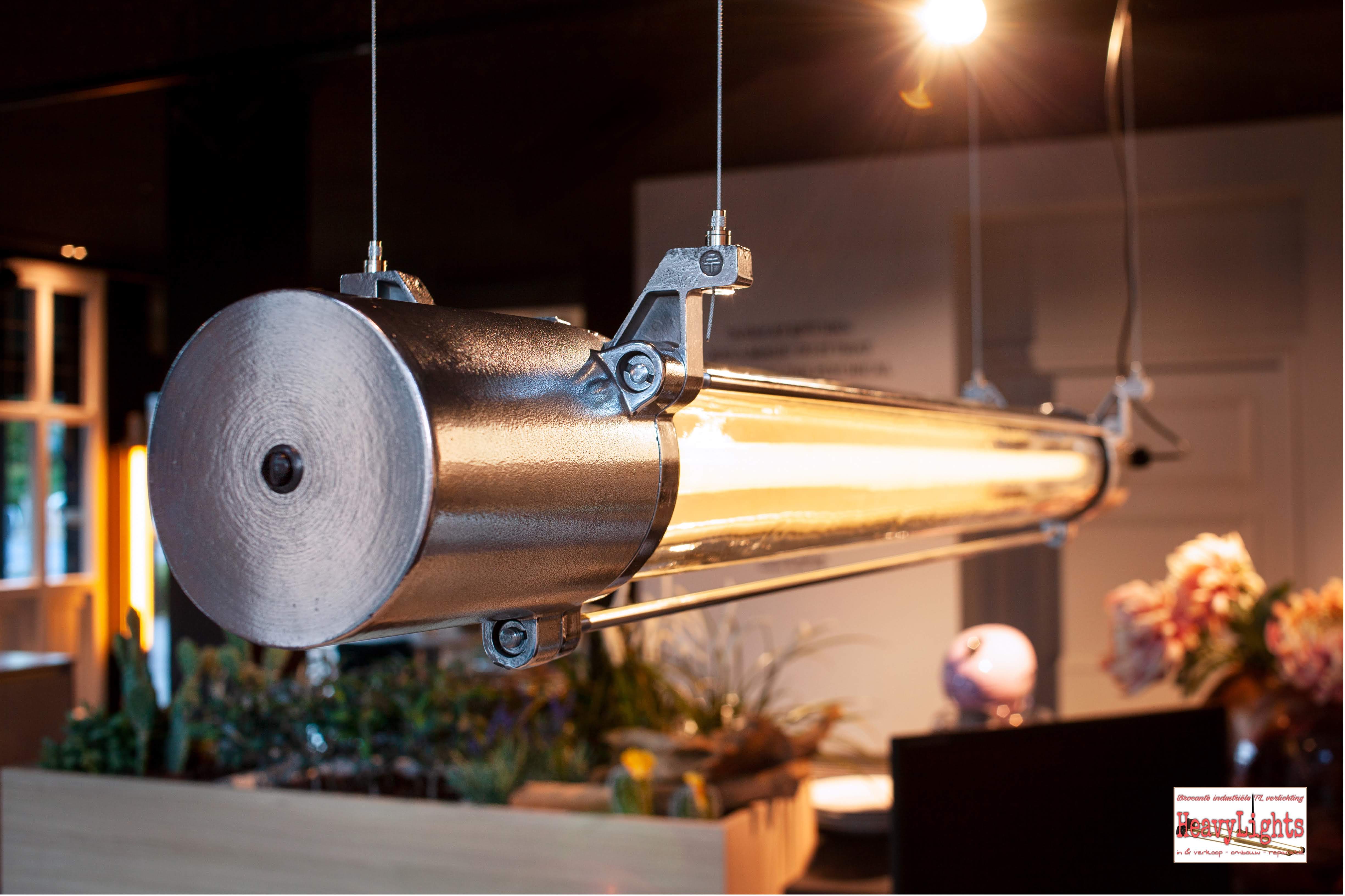 Brocante Industriële TL Verlichting - Klanten foto's